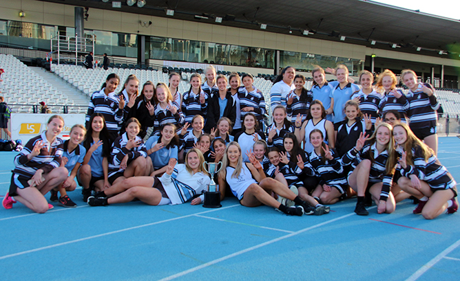 Third Straight Victory for AGSV Girls' Athletics Team - Ivanhoe Grammar ...