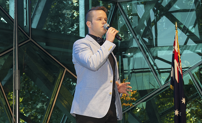 Ben Clark Sings on The Voice - Ivanhoe Grammar School