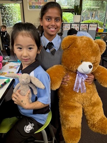 Teddy Bears Picnic - Ivanhoe Grammar School